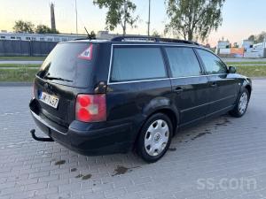 Black Volkswagen Passat B5 2002 in Rezekne, with an engine capacity of 1.90 L and mileage of 494 thousand km for 1590 €, photo 4 on AUTOMOTO.COM.LV