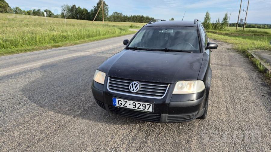 Black Volkswagen Passat B5 2003 in Jekabpils, with an engine capacity of 1.90 L and mileage of 489 thousand km for 1100 €, photo 1 on AUTOMOTO.COM.LV