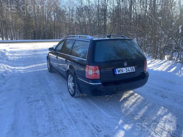 Black Volkswagen Passat B5 2003 in Aluksne, with an engine capacity of 1.90 L and mileage of 413 thousand km for 2100 €, photo 4 on AUTOMOTO.COM.LV