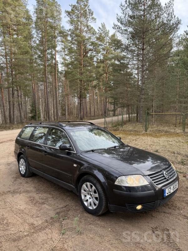 Melns Volkswagen Passat B5 2003 Kuldīga, ar dzinēja tilpumu 1.90 L un nobraukumu 340 tūkst. km par 1400 €, foto 2 vietnē AUTOMOTO.COM.LV