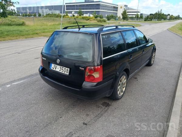 Melns Volkswagen Passat B5 2003 Rīga, ar dzinēja tilpumu 1.90 L un nobraukumu 366 tūkst. km par 700 €, foto 6 vietnē AUTOMOTO.COM.LV
