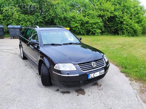 Black Volkswagen Passat B5 2003 in Tukums, with an engine capacity of 2.50 L and mileage of 342 thousand km for 1800 €, photo 6 on AUTOMOTO.COM.LV