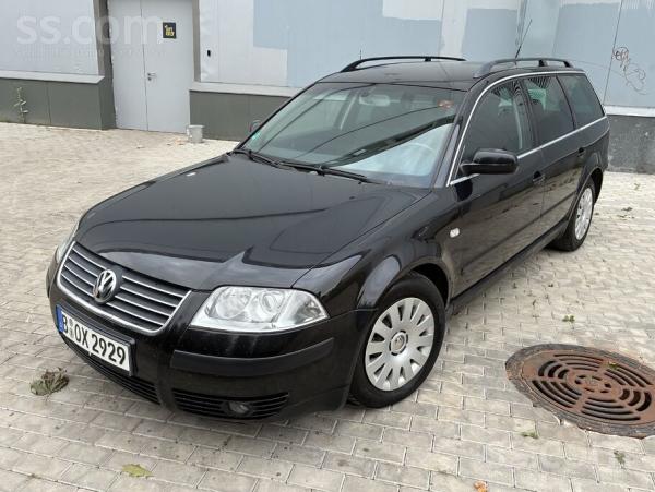 Melns Volkswagen Passat B5 2003 Rīga, ar dzinēja tilpumu 1.90 L un nobraukumu 317 tūkst. km par 2590 €, foto 1 vietnē AUTOMOTO.COM.LV