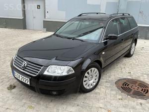 Melns Volkswagen Passat B5 2003 Rīga, ar dzinēja tilpumu 1.90 L un nobraukumu 317 tūkst. km par 2590 €, foto  vietnē AUTOMOTO.COM.LV