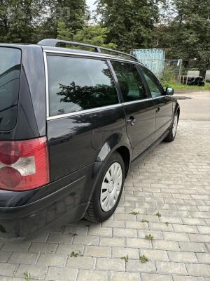 Melns Volkswagen Passat B5 2003 Rīga, ar dzinēja tilpumu 1.90 L un nobraukumu 317 tūkst. km par 2590 €, foto 9 vietnē AUTOMOTO.COM.LV