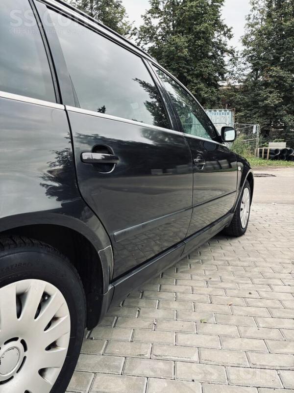 Melns Volkswagen Passat B5 2003 Rīga, ar dzinēja tilpumu 1.90 L un nobraukumu 317 tūkst. km par 2590 €, foto 10 vietnē AUTOMOTO.COM.LV