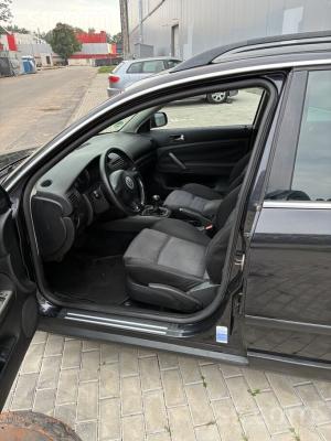 Melns Volkswagen Passat B5 2003 Rīga, ar dzinēja tilpumu 1.90 L un nobraukumu 317 tūkst. km par 2590 €, foto 16 vietnē AUTOMOTO.COM.LV