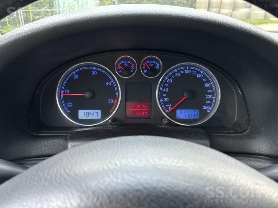 Melns Volkswagen Passat B5 2003 Rīga, ar dzinēja tilpumu 1.90 L un nobraukumu 317 tūkst. km par 2590 €, foto 19 vietnē AUTOMOTO.COM.LV