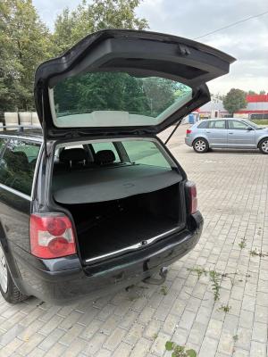 Melns Volkswagen Passat B5 2003 Rīga, ar dzinēja tilpumu 1.90 L un nobraukumu 317 tūkst. km par 2590 €, foto 25 vietnē AUTOMOTO.COM.LV