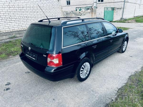 Melns Volkswagen Passat B5 2004 Daugavpils, ar dzinēja tilpumu 1.90 L un nobraukumu 270 tūkst. km par 850 €, foto 4 vietnē AUTOMOTO.COM.LV