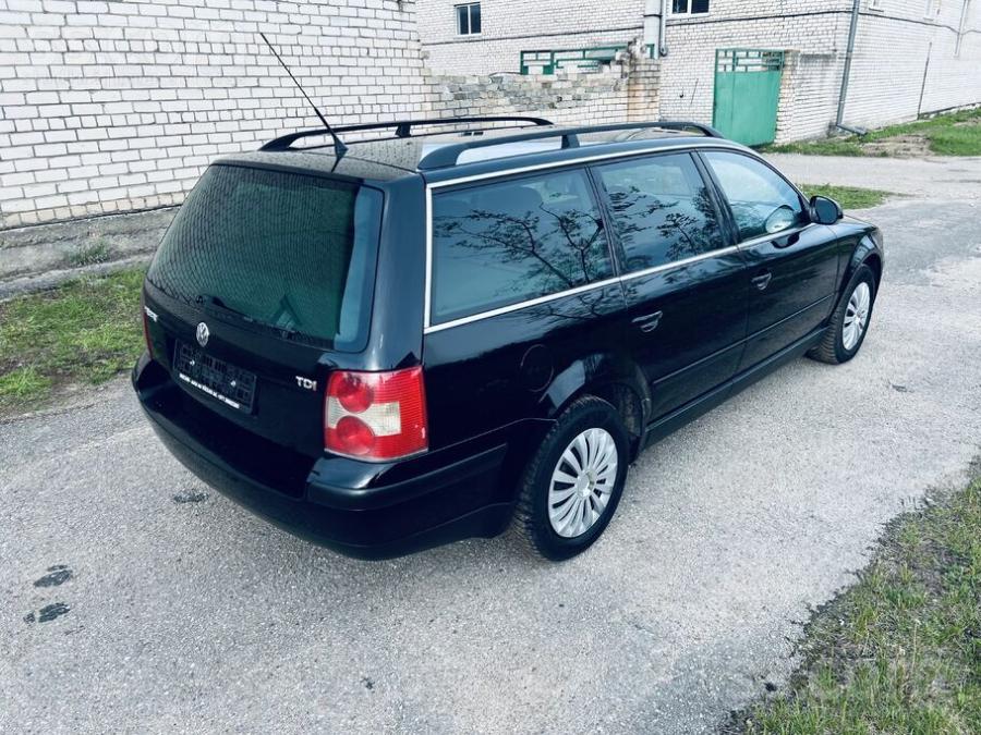 Melns Volkswagen Passat B5 2004 Daugavpils, ar dzinēja tilpumu 1.90 L un nobraukumu 270 tūkst. km par 850 €, foto 4 vietnē AUTOMOTO.COM.LV