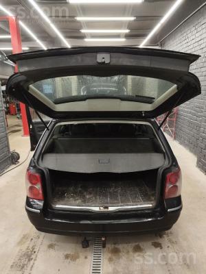 Melns Volkswagen Passat B5 2004 Jūrmala, ar dzinēja tilpumu 1.90 L un nobraukumu 520 tūkst. km par 700 €, foto 7 vietnē AUTOMOTO.COM.LV