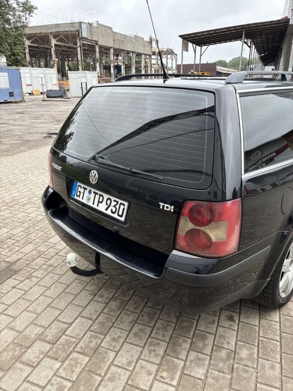 Melns Volkswagen Passat B5 2004 Rīga, ar dzinēja tilpumu 1.90 L un nobraukumu 324 tūkst. km par 2490 €, foto 7 vietnē AUTOMOTO.COM.LV