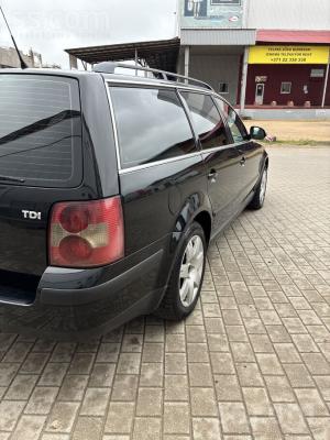 Melns Volkswagen Passat B5 2004 Rīga, ar dzinēja tilpumu 1.90 L un nobraukumu 324 tūkst. km par 2490 €, foto 10 vietnē AUTOMOTO.COM.LV