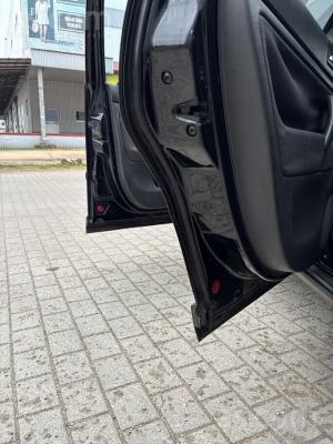 Melns Volkswagen Passat B5 2004 Rīga, ar dzinēja tilpumu 1.90 L un nobraukumu 324 tūkst. km par 2490 €, foto 13 vietnē AUTOMOTO.COM.LV