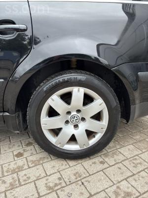 Melns Volkswagen Passat B5 2004 Rīga, ar dzinēja tilpumu 1.90 L un nobraukumu 324 tūkst. km par 2490 €, foto 18 vietnē AUTOMOTO.COM.LV
