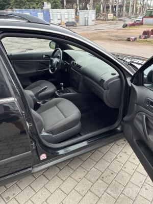Melns Volkswagen Passat B5 2004 Rīga, ar dzinēja tilpumu 1.90 L un nobraukumu 324 tūkst. km par 2490 €, foto 21 vietnē AUTOMOTO.COM.LV