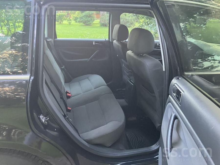 Melns Volkswagen Passat B5 2004 Jelgava, ar dzinēja tilpumu 1.90 L un nobraukumu 380 tūkst. km par 1390 €, foto 12 vietnē AUTOMOTO.COM.LV