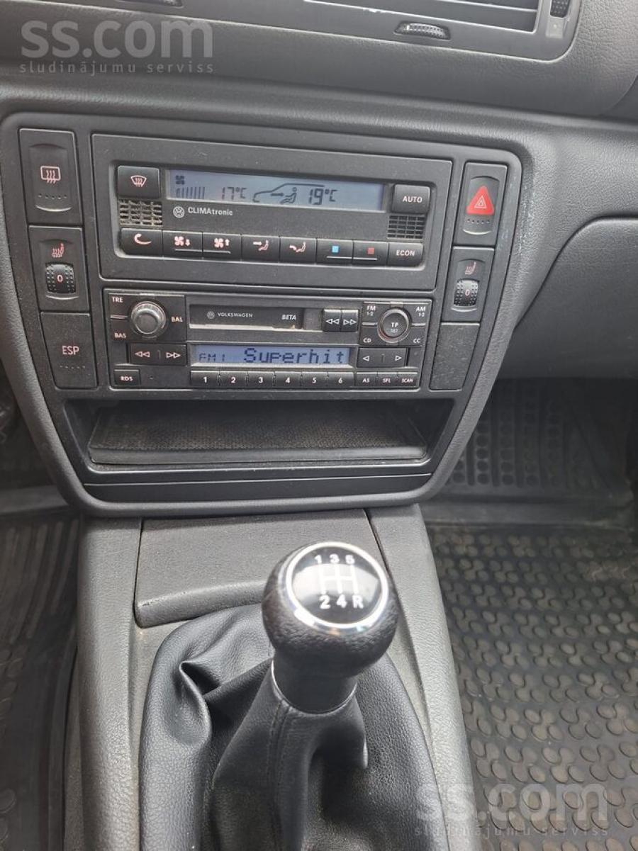Melns Volkswagen Passat B5 2004 Liepāja, ar dzinēja tilpumu 1.60 L un nobraukumu 234 tūkst. km par 1250 €, foto 9 vietnē AUTOMOTO.COM.LV