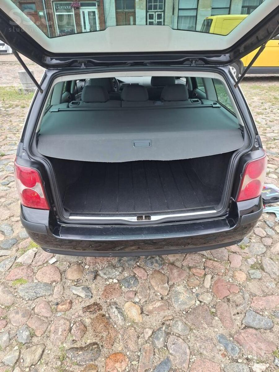 Melns Volkswagen Passat B5 2004 Liepāja, ar dzinēja tilpumu 1.60 L un nobraukumu 234 tūkst. km par 1250 €, foto 10 vietnē AUTOMOTO.COM.LV
