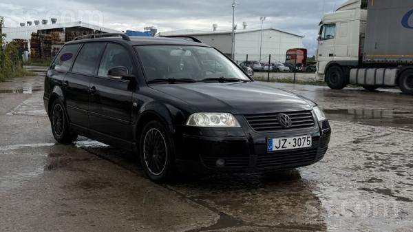 Melns Volkswagen Passat B5 2004 Rīga, ar dzinēja tilpumu 2.50 L un nobraukumu 334 tūkst. km par 1990 €, foto 1 vietnē AUTOMOTO.COM.LV