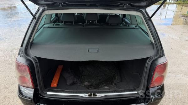 Melns Volkswagen Passat B5 2004 Rīga, ar dzinēja tilpumu 2.50 L un nobraukumu 334 tūkst. km par 1990 €, foto 11 vietnē AUTOMOTO.COM.LV