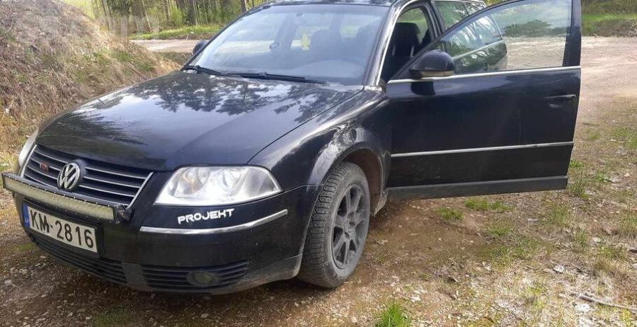 Black Volkswagen Passat B5 2005 in Ogre, with an engine capacity of 1.90 L and mileage of 400 thousand km for 1100 €, photo 2 on AUTOMOTO.COM.LV