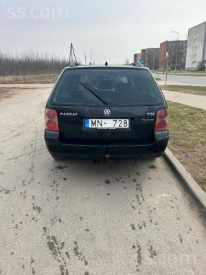 Черный Фольксваген Пассат Б5 2005 в Резекне, объемом двигателя 1.90 л и пробегом 437 тыс. км за 3100 €, фото 3 на AUTOMOTO.COM.LV