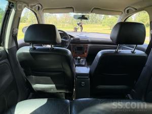 Melns Volkswagen Passat B5 2005 Aizkraukle, ar dzinēja tilpumu 1.90 L un nobraukumu 355 tūkst. km par 1300 €, foto 8 vietnē AUTOMOTO.COM.LV
