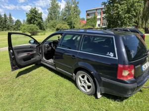 Melns Volkswagen Passat B5 2005 Aizkraukle, ar dzinēja tilpumu 1.90 L un nobraukumu 355 tūkst. km par 1300 €, foto 10 vietnē AUTOMOTO.COM.LV