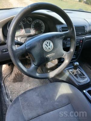 Black Volkswagen Passat B5 2005 in Riga, with an engine capacity of 2.00 L and mileage of 401 thousand km for 600 €, photo 4 on AUTOMOTO.COM.LV