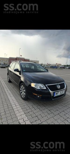 Melns Volkswagen Passat B5 2009 Rīga, ar dzinēja tilpumu 2.00 L un nobraukumu 372 tūkst. km par 1100 €, foto 3 vietnē AUTOMOTO.COM.LV