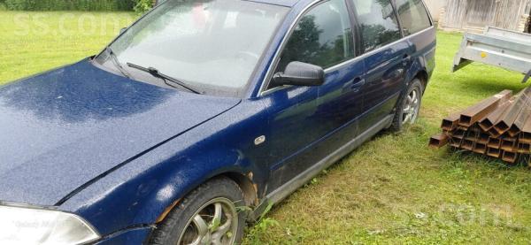 Zils Volkswagen Passat B5 2003 Rīga, ar dzinēja tilpumu 1.90 L un nobraukumu 408 tūkst. km par 300 €, foto 1 vietnē AUTOMOTO.COM.LV