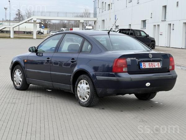 Zils Volkswagen Passat B5 1998 Rēzekne, ar dzinēja tilpumu 1.60 L un nobraukumu 0 tūkst. km par 990 €, foto 6 vietnē AUTOMOTO.COM.LV