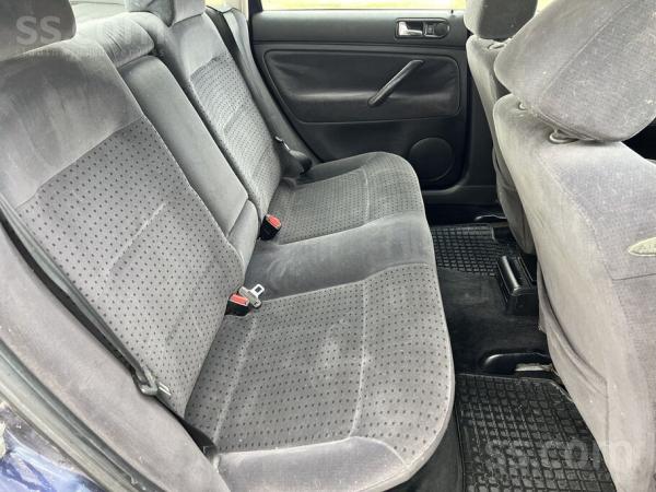 Zils Volkswagen Passat B5 1998 Rēzekne, ar dzinēja tilpumu 1.60 L un nobraukumu 0 tūkst. km par 990 €, foto 9 vietnē AUTOMOTO.COM.LV