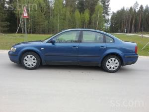 Blue Volkswagen Passat B5 1998 in Bauska, with an engine capacity of 1.60 L and mileage of 409 thousand km for 1150 €, photo 5 on AUTOMOTO.COM.LV