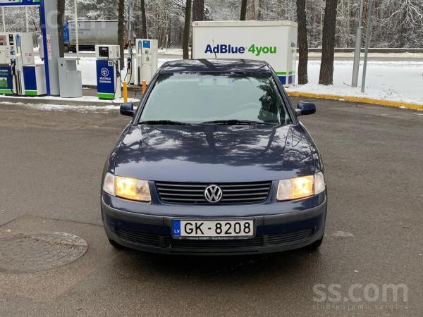 Blue Volkswagen Passat B5 1999 in Riga, with an engine capacity of 1.60 L and mileage of 0 thousand km for 1199 €, photo 8 on AUTOMOTO.COM.LV