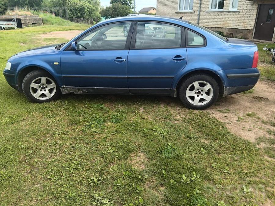Blue Volkswagen Passat B5 1999 in Dobele, with an engine capacity of 1.80 L and mileage of 269 thousand km for 800 €, photo 4 on AUTOMOTO.COM.LV