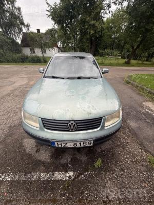 Zils Volkswagen Passat B5 1999 Bauska, ar dzinēja tilpumu 1.90 L un nobraukumu 314 tūkst. km par 450 €, foto 3 vietnē AUTOMOTO.COM.LV