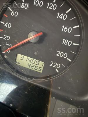 Zils Volkswagen Passat B5 1999 Bauska, ar dzinēja tilpumu 1.90 L un nobraukumu 314 tūkst. km par 450 €, foto 5 vietnē AUTOMOTO.COM.LV