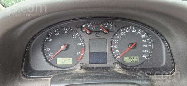 Zils Volkswagen Passat B5 2000 Jelgava, ar dzinēja tilpumu 1.80 L un nobraukumu 216 tūkst. km par 500 €, foto 8 vietnē AUTOMOTO.COM.LV