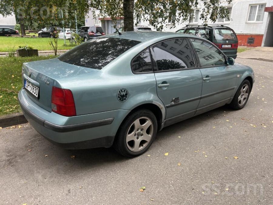 Zils Volkswagen Passat B5 2000 Rīga, ar dzinēja tilpumu 1.90 L un nobraukumu 320 tūkst. km par 1100 €, foto 9 vietnē AUTOMOTO.COM.LV