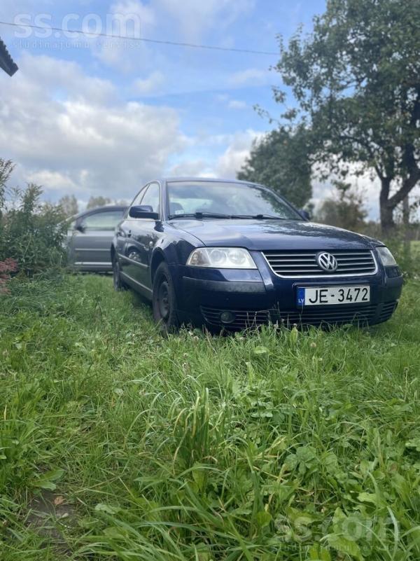 Zils Volkswagen Passat B5 2001 Rēzekne, ar dzinēja tilpumu 1.90 L un nobraukumu 232 tūkst. km par 1800 €, foto 1 vietnē AUTOMOTO.COM.LV