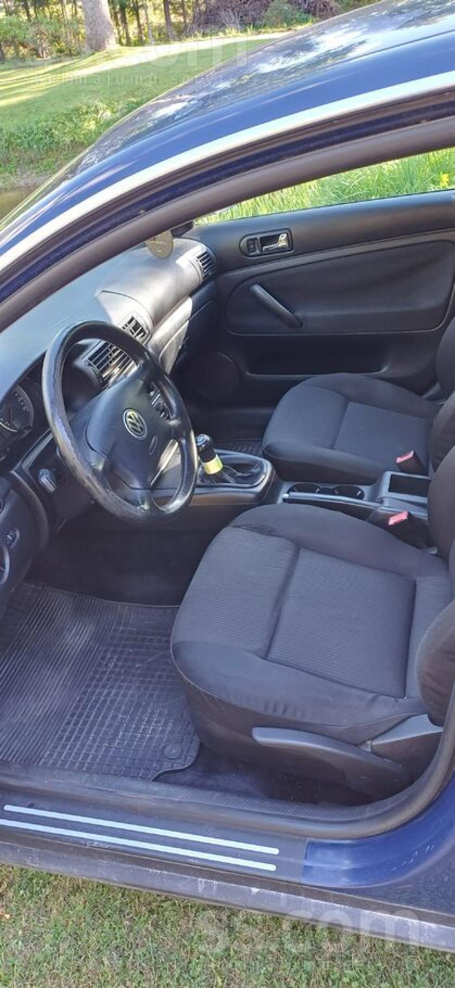 Zils Volkswagen Passat B5 2001 Alūksne, ar dzinēja tilpumu 1.90 L un nobraukumu 338 tūkst. km par 1200 €, foto 6 vietnē AUTOMOTO.COM.LV