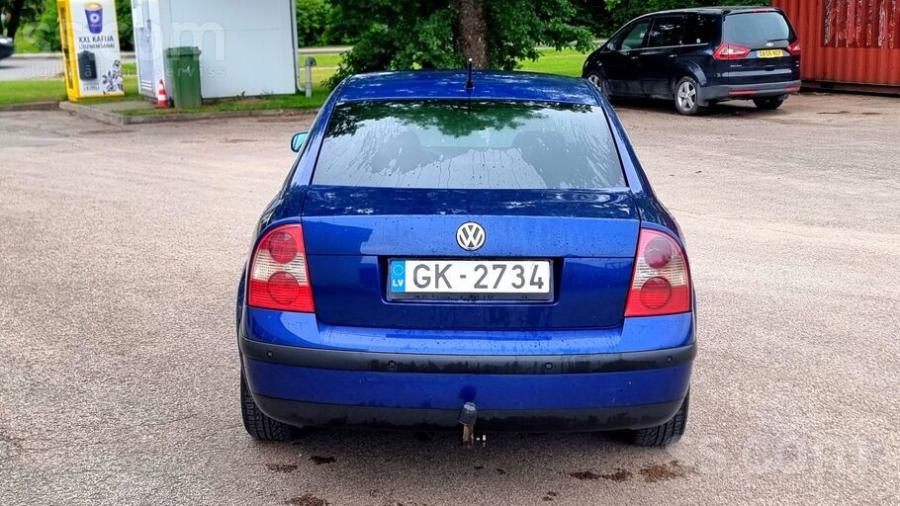 Zils Volkswagen Passat B5 2002 Cēsis, ar dzinēja tilpumu 1.90 L un nobraukumu 420 tūkst. km par 1300 €, foto 7 vietnē AUTOMOTO.COM.LV