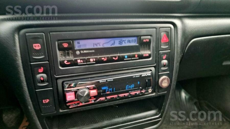 Zils Volkswagen Passat B5 2002 Cēsis, ar dzinēja tilpumu 1.90 L un nobraukumu 420 tūkst. km par 1300 €, foto 14 vietnē AUTOMOTO.COM.LV
