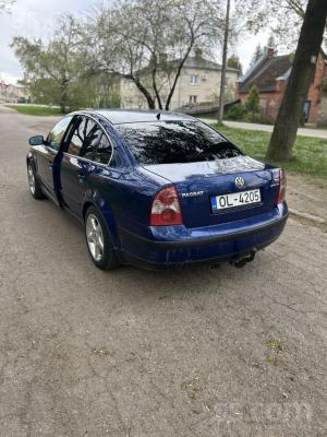 Синий Фольксваген Пассат Б5 2003 в Бауска, объемом двигателя 1.90 л и пробегом 396 тыс. км за 1650 €, фото 4 на AUTOMOTO.COM.LV