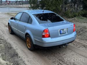 Zils Volkswagen Passat B5 2003 Valmiera, ar dzinēja tilpumu 1.90 L un nobraukumu 435 tūkst. km par 1200 €, foto 5 vietnē AUTOMOTO.COM.LV