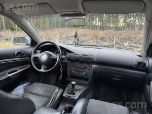 Zils Volkswagen Passat B5 2003 Valmiera, ar dzinēja tilpumu 1.90 L un nobraukumu 435 tūkst. km par 1200 €, foto 11 vietnē AUTOMOTO.COM.LV