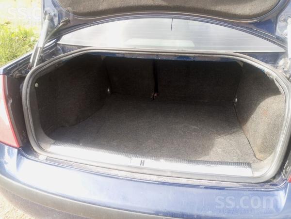 Blue Volkswagen Passat B5 2003 in Aizkraukle, with an engine capacity of 1.90 L and mileage of 0 thousand km for 1100 €, photo 8 on AUTOMOTO.COM.LV